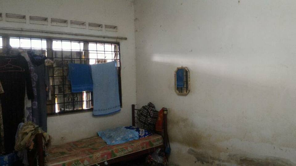 TERES SETINGKAT TAMAN BUNGA RAYA, BUKIT BERUANG (NONBUMILOT) - Zprop Team