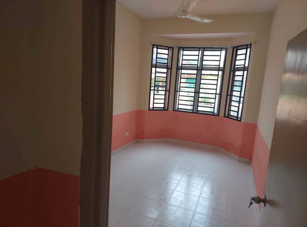 TERES SETINGKAT TAMAN PADANG TEMU MELAKA - Zprop Team