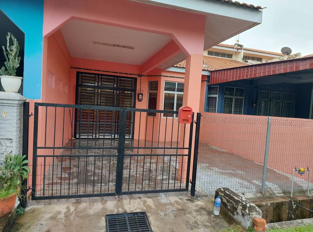 TERES SETINGKAT TAMAN PADANG TEMU MELAKA - Zprop Team