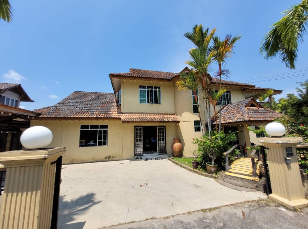 BANGLO DUA TINGKAT LORONG IKHLAS, KAMPUNG BAHARU, MUAR JOHOR - Zprop Team