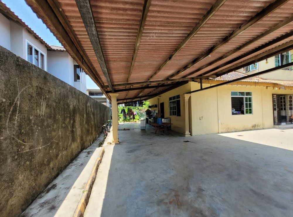 BANGLO DUA TINGKAT LORONG IKHLAS, KAMPUNG BAHARU, MUAR JOHOR - Zprop Team