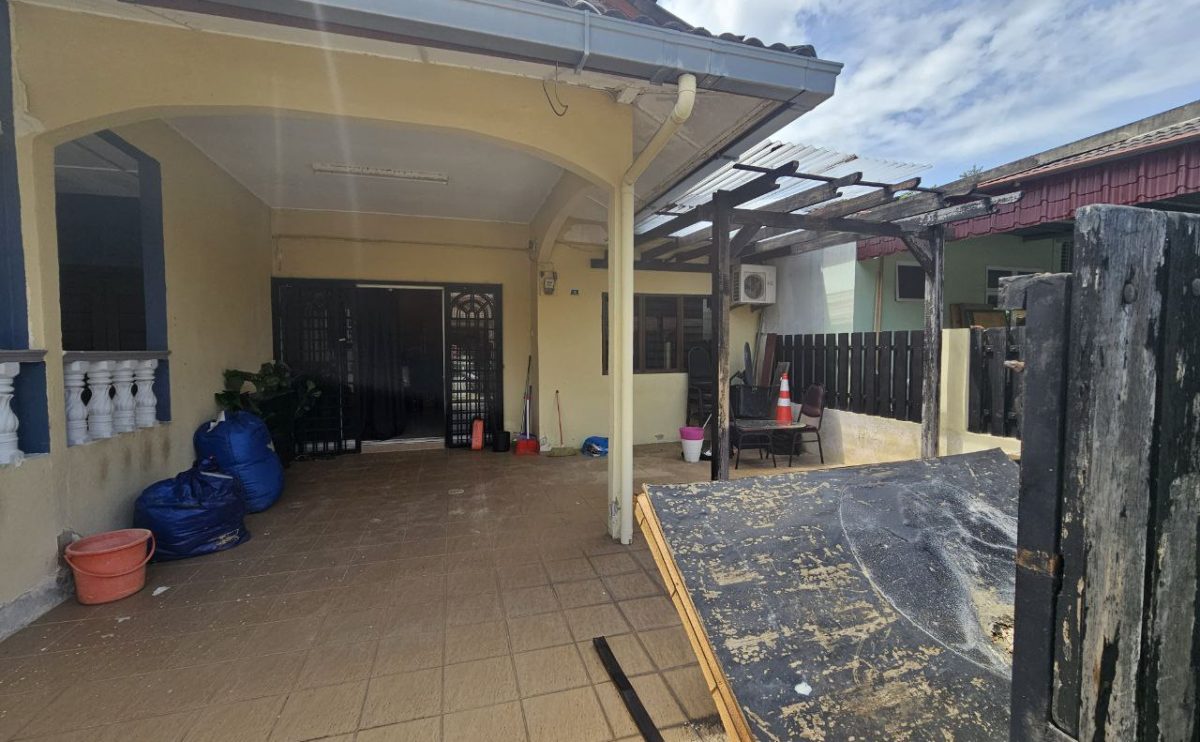 TERES SETINGKAT TAMAN PADANG TEMU MELAKA - Zprop Team