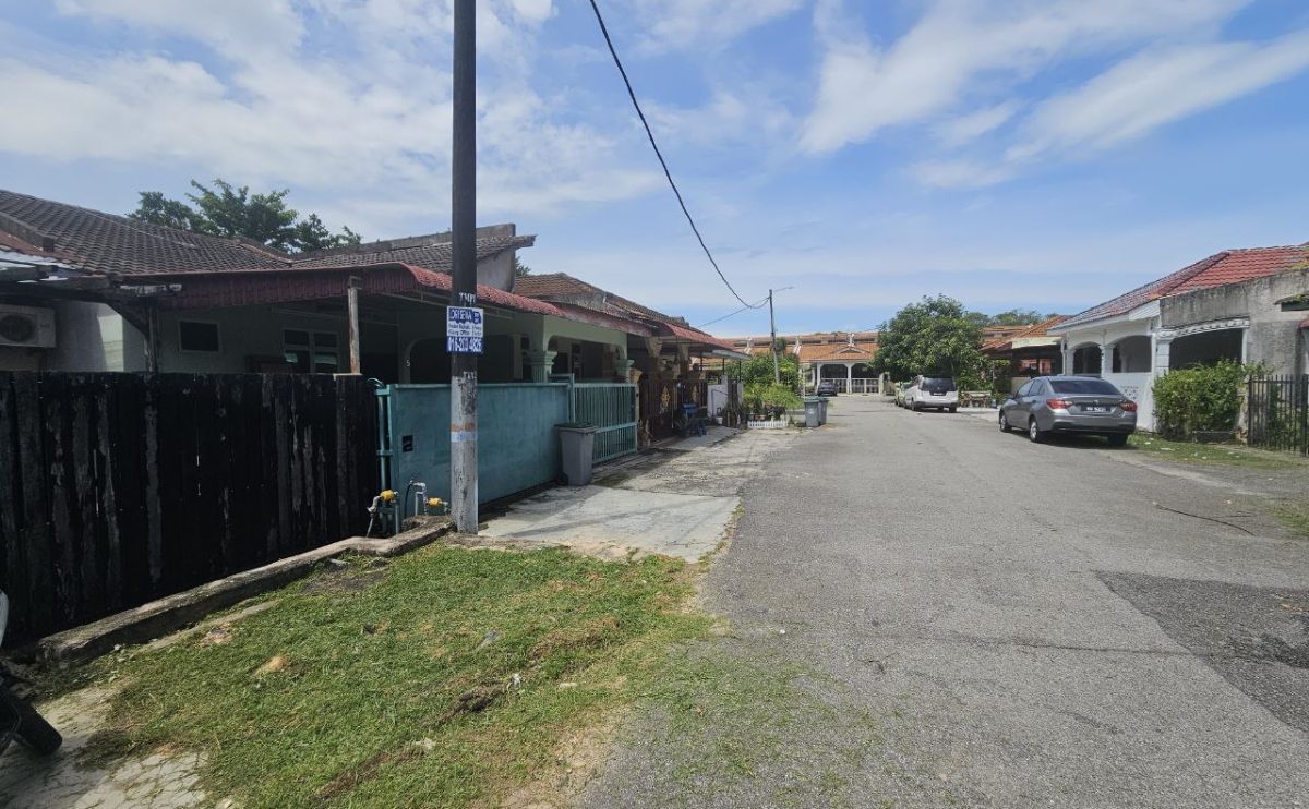 TERES SETINGKAT TAMAN PADANG TEMU MELAKA - Zprop Team