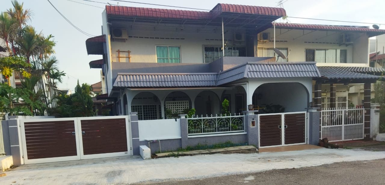 SEMI-D DUA TINGKAT JALAN DELIMA, TAMAN BUKIT MELAKA, BUKIT BERUANG ...