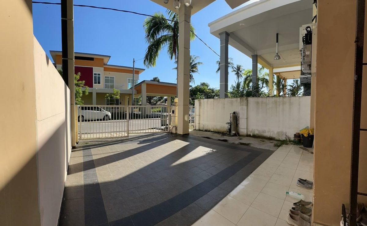 TERES DUA TINGKAT TAMAN BUKIT PIATU MUTIARA MELAKA - Zprop Team