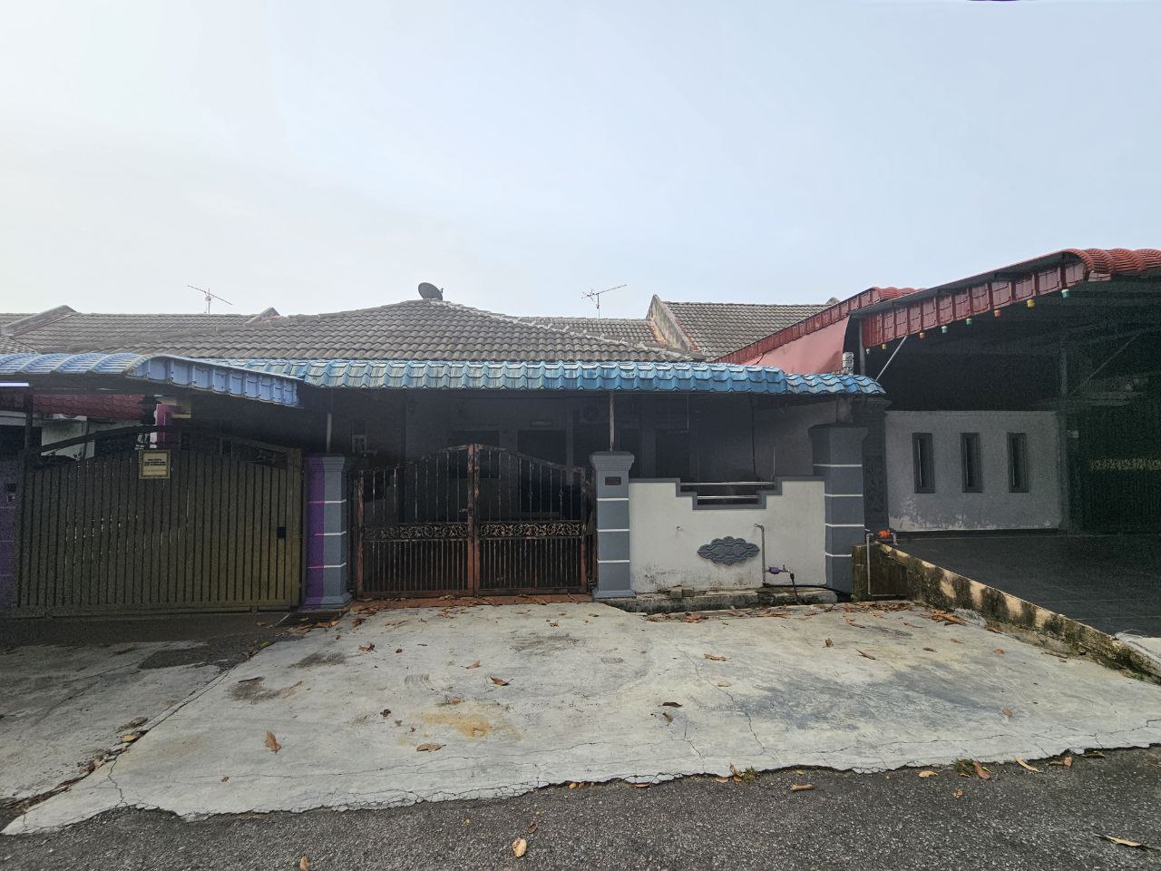 TERES SETINGKAT TAMAN TERENDAK PERMAI, SUNGAI UDANG MELAKA - Zprop Team