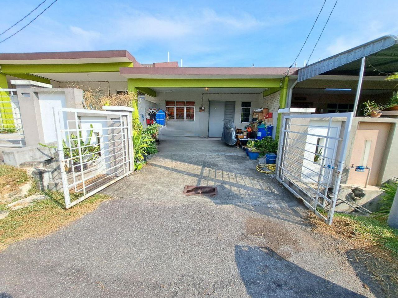 TERES SETINGKAT TAMAN AYER MOLEK PERDANA, SUNGAI BARU MELAKA - Zprop Team