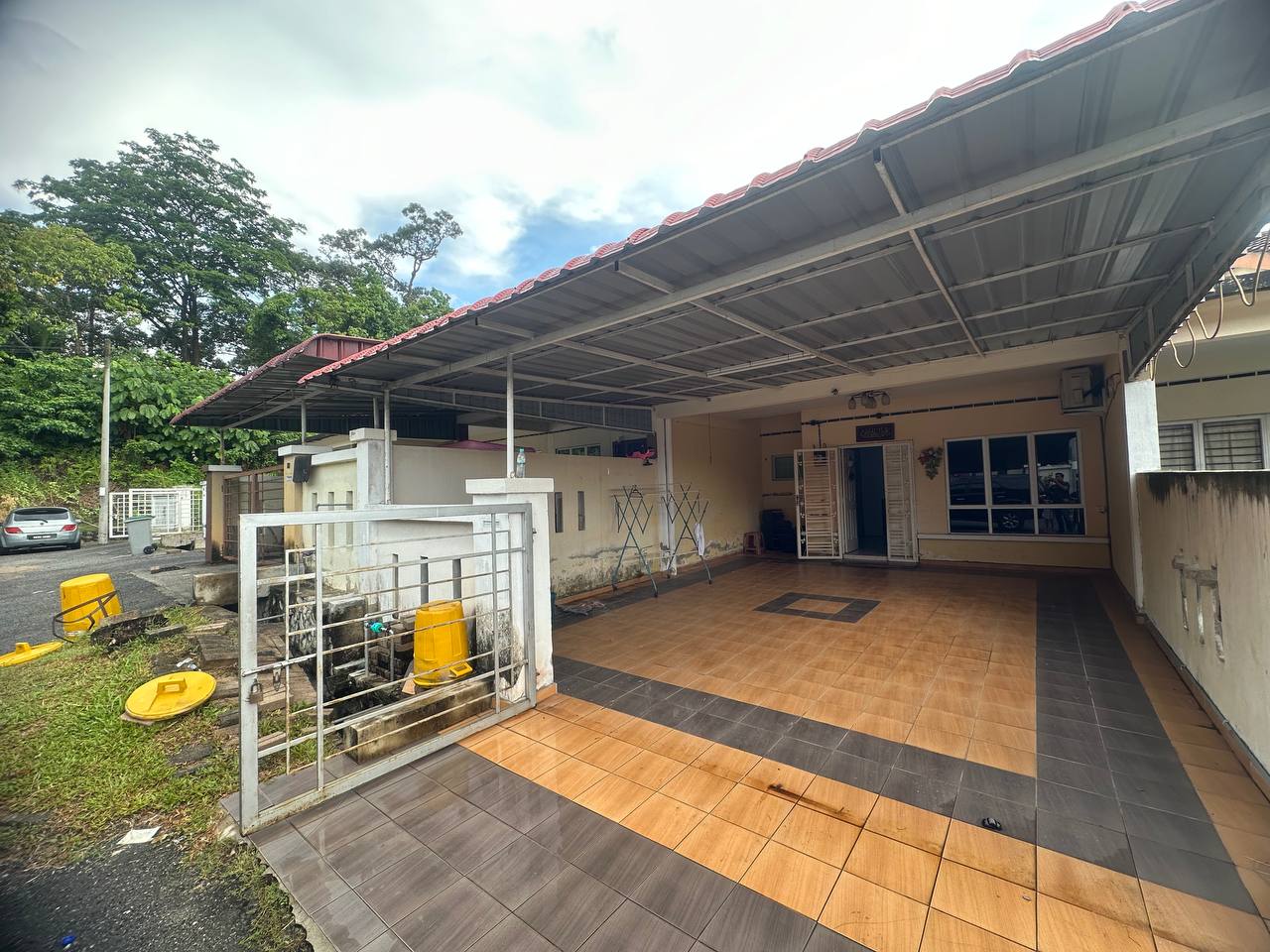 TERES SETINGKAT TAMAN SERI PAYA RUMPUT, MASJID TANAH MELAKA - Zprop Team